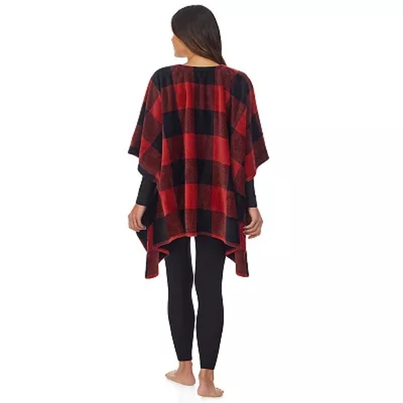Cuddl Duds | Other | Cuddl Duds Double Plush Reversible Wrap | Poshmark